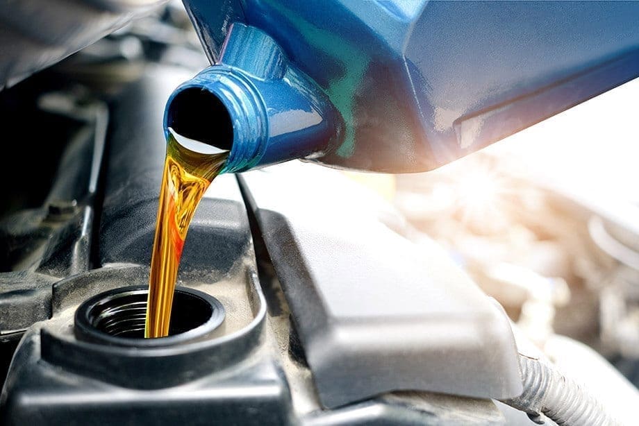 How to Check Your Car Oil - Moneybarn